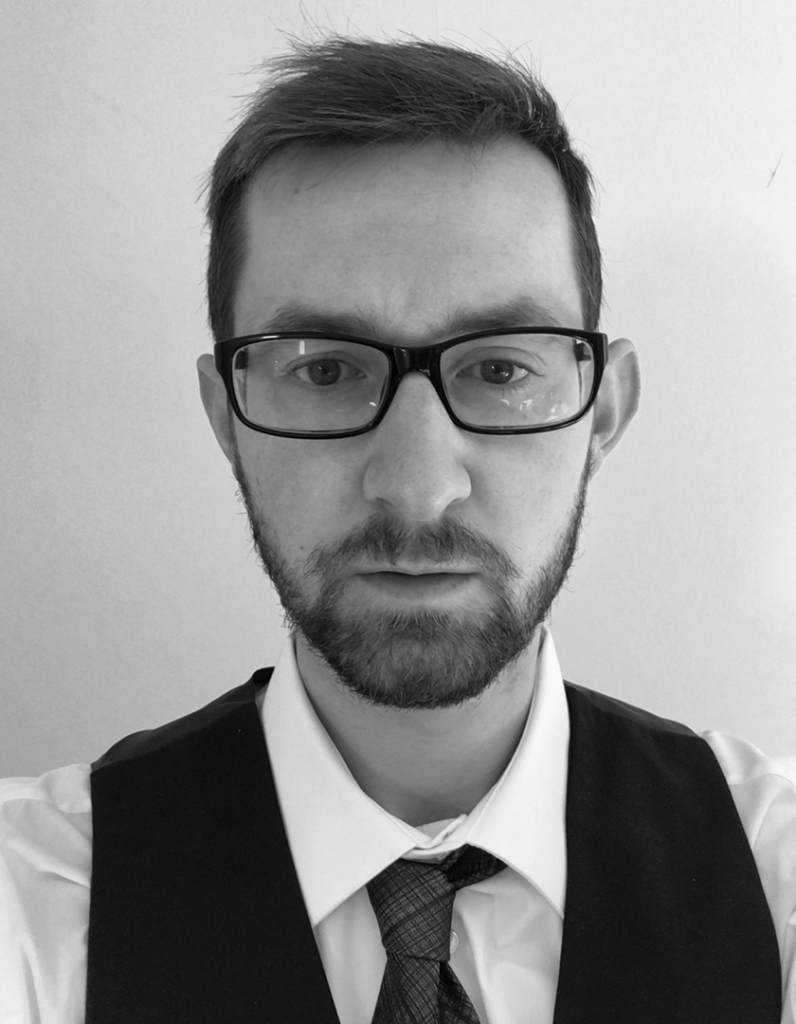 Red Rose Chain – Our Team